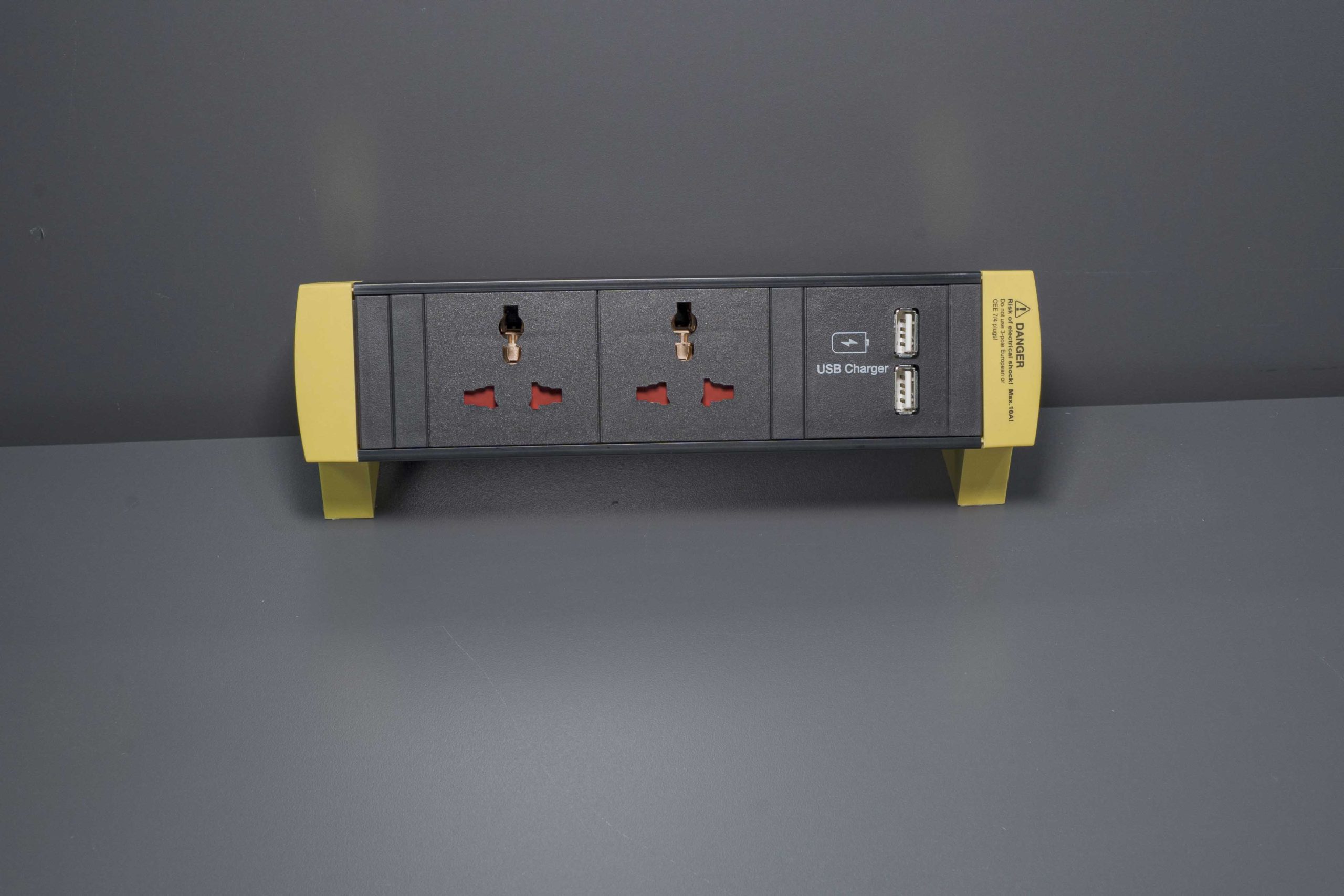 Desk1 2X Uni Socket - RCD Design Center