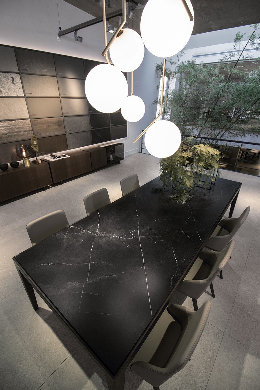 Storm Negro - RCD Design Center