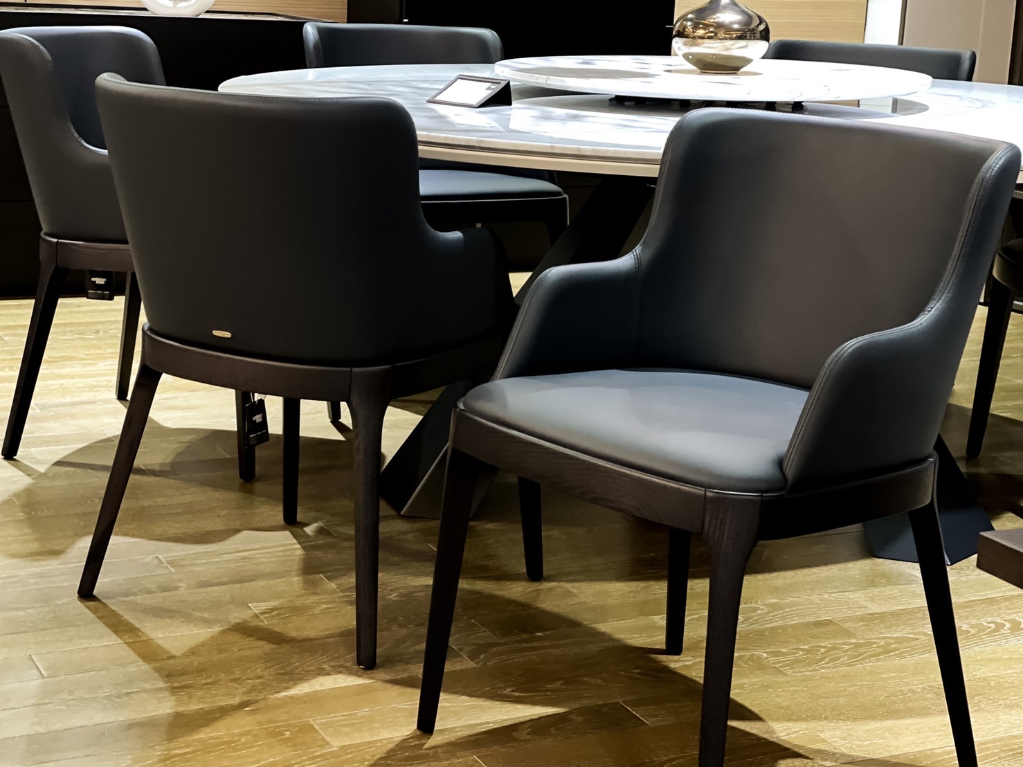 Magda | Chair - RCD Design Center