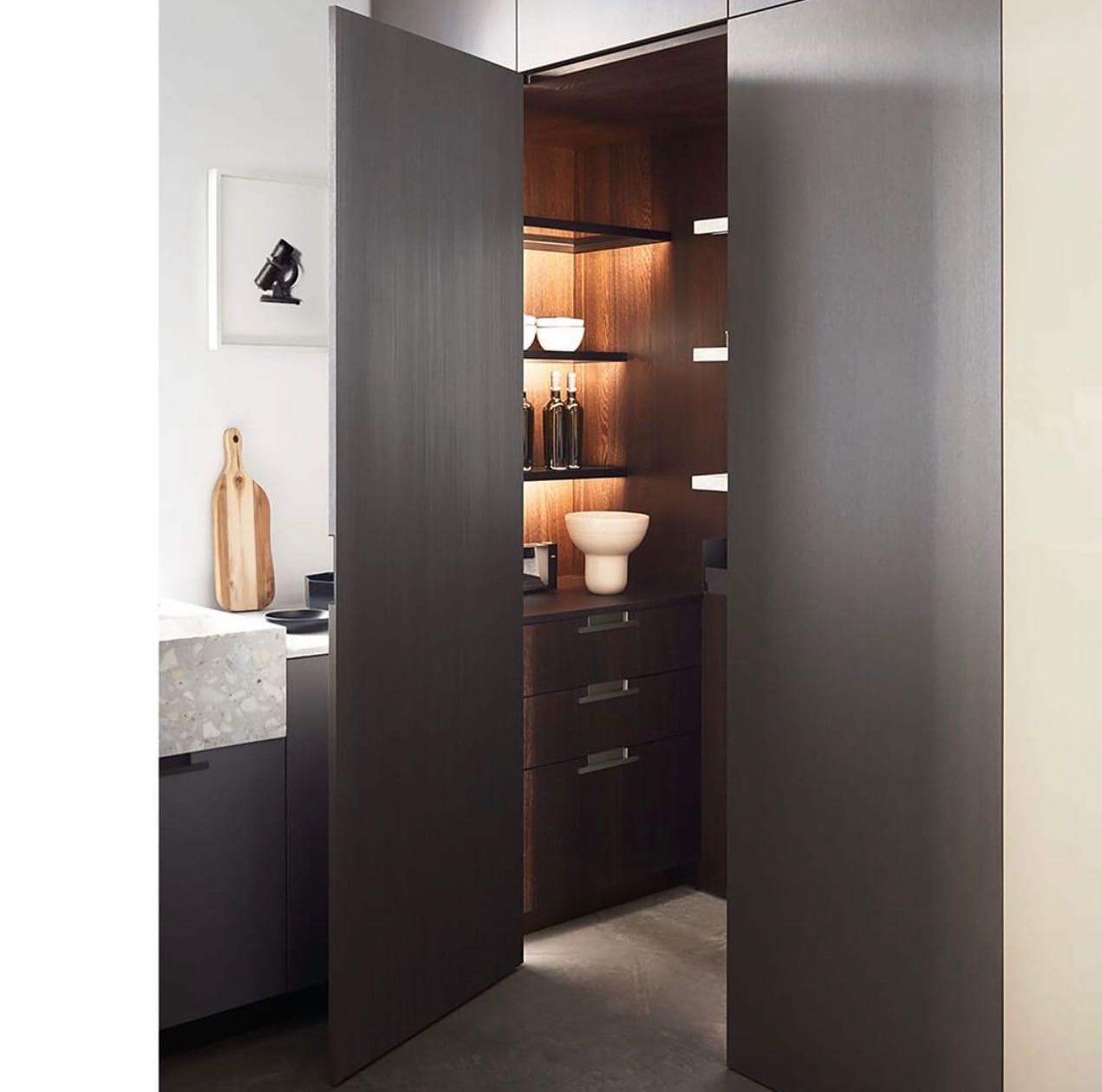 AV 6080 walnut and AV 6000 RAL – RCD Design Center